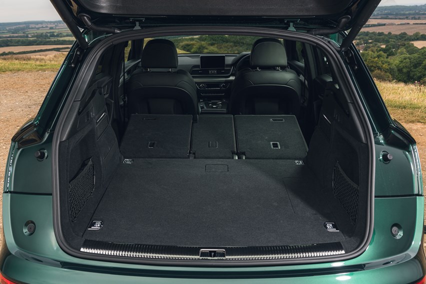 Audi Q5 Review (2021) | Parkers