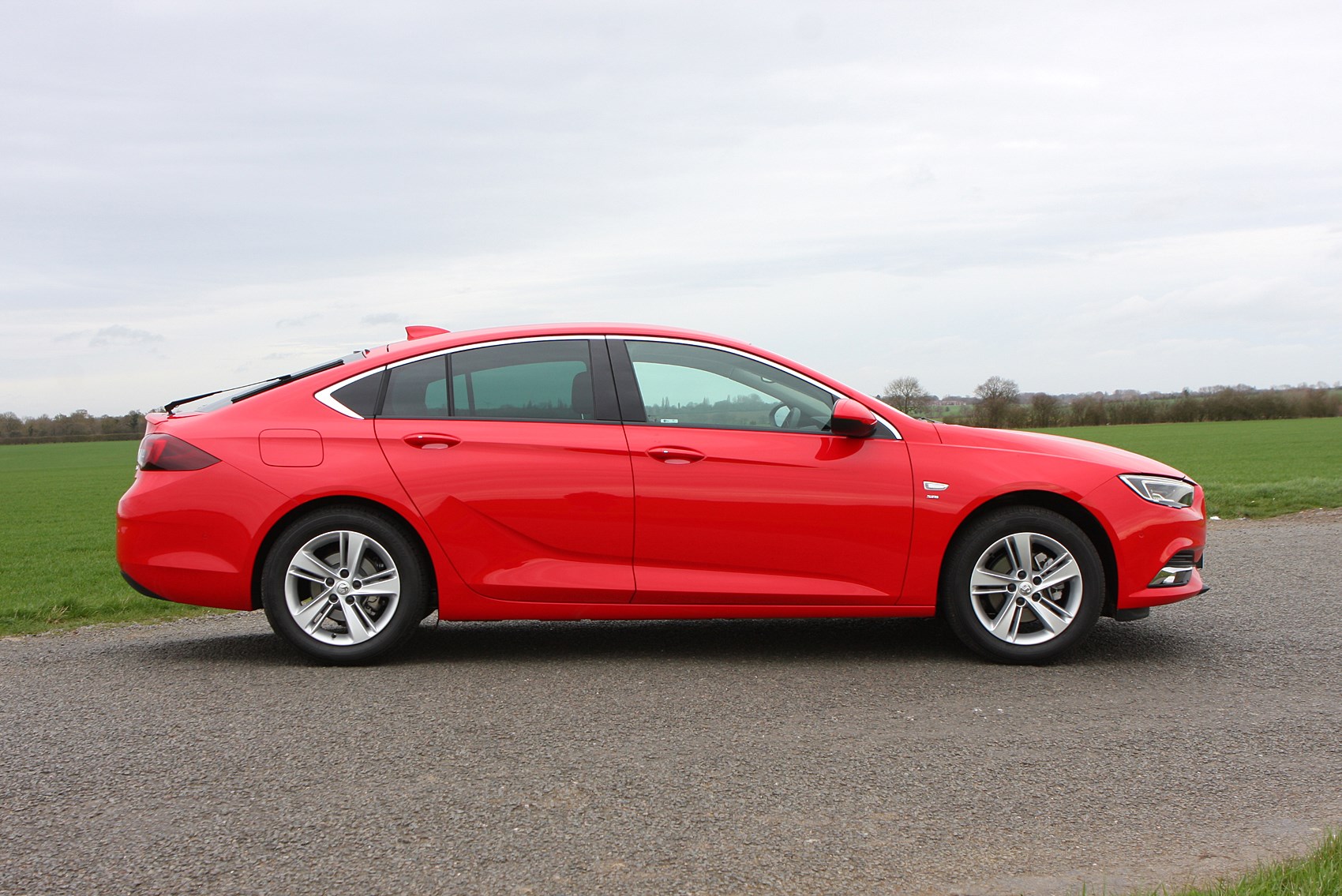 Vauxhall Insignia Review (2020) | Parkers