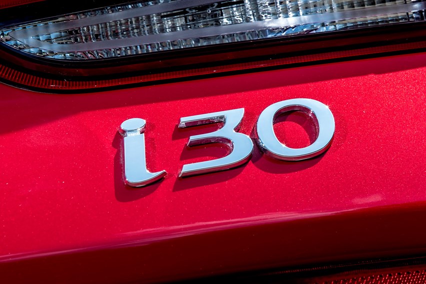 Hyundai i30 (2021) Practicality, Boot Space & Dimensions | Parkers