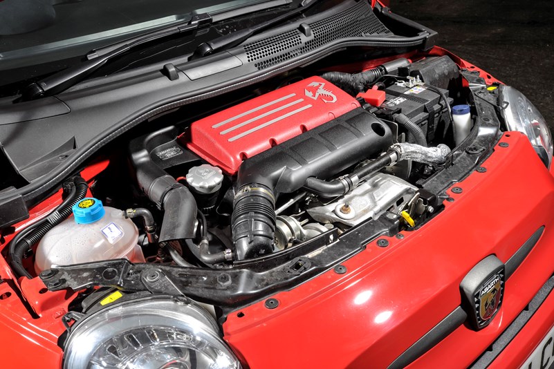 Abarth 595 (2021) Engines, Drive & Performance | Parkers