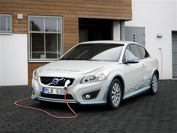 Volvo EVs to get 600-mile range | Parkers