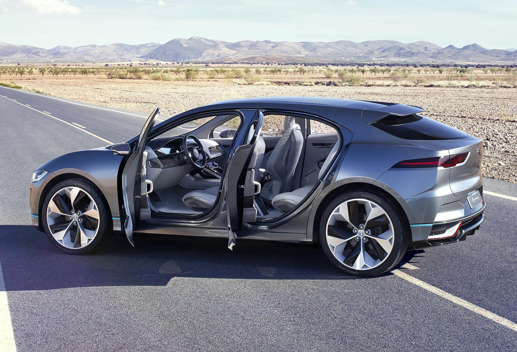 Jaguar I-Pace Review (2021) | Parkers