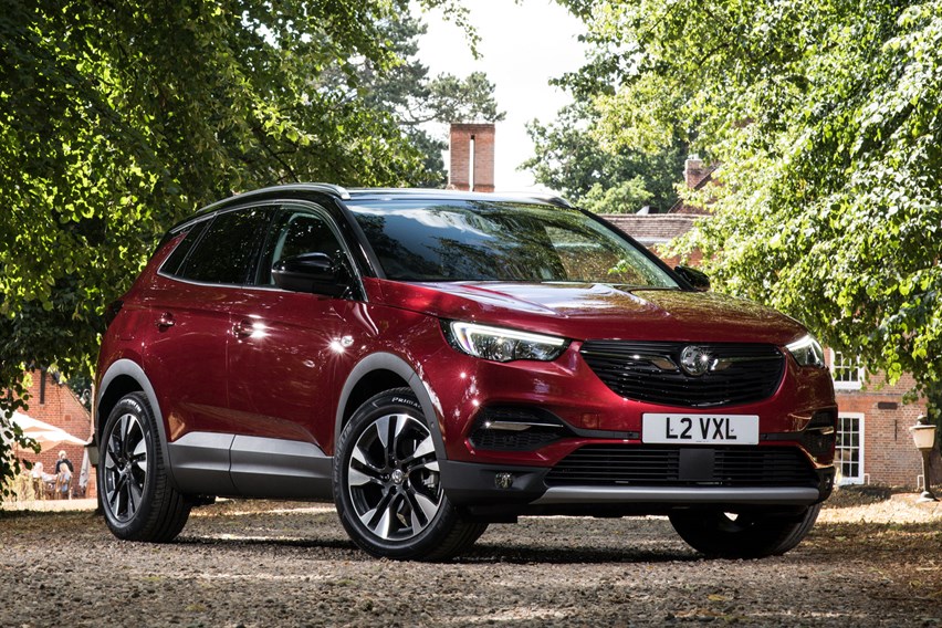 Vauxhall Grandland X (2020) Practicality, Boot Space & Dimensions | Parkers