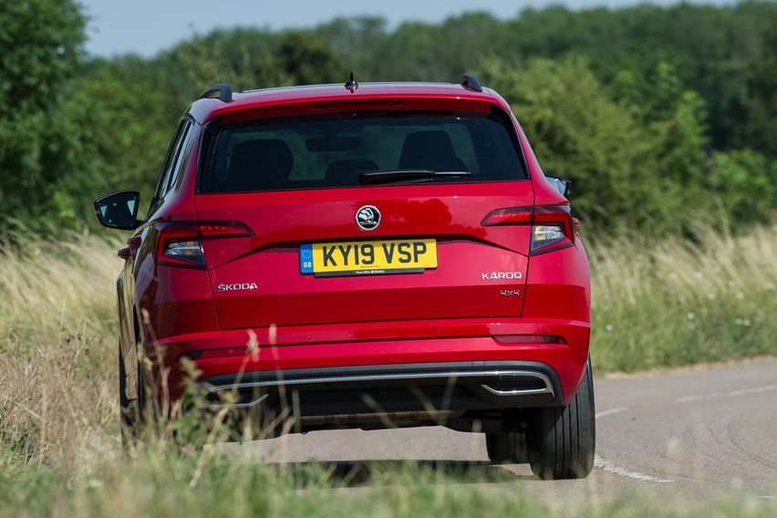 Skoda Karoq (2021) Practicality, Boot Space & Dimensions | Parkers