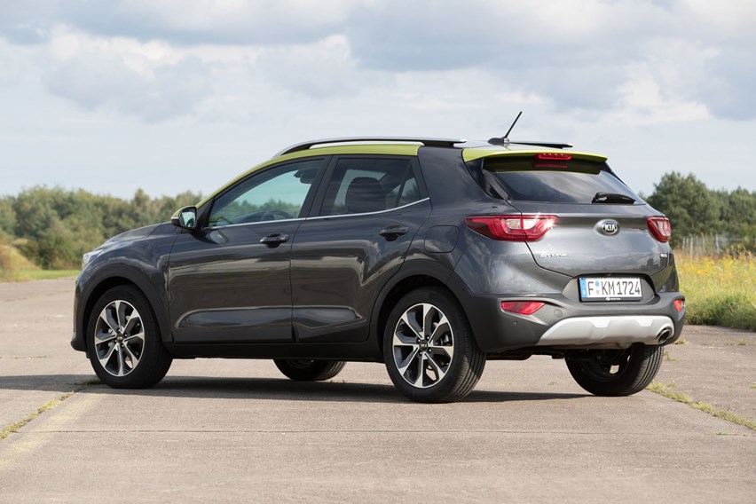 Kia Stonic (2021) Practicality, Boot Space & Dimensions | Parkers