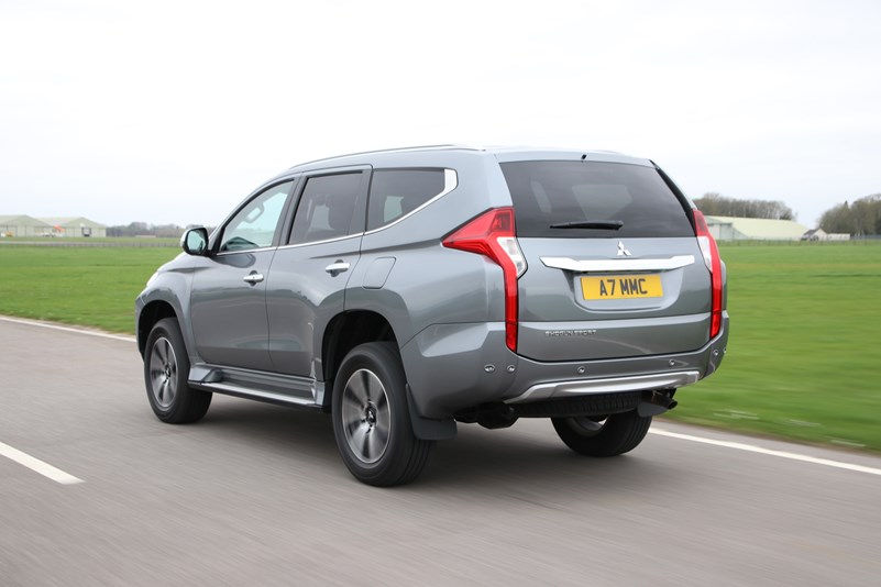 Mitsubishi Shogun Sport (2021) MPG, Running Costs, Economy & CO2 | Parkers