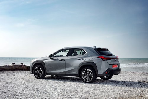 Lexus UX (2022) Practicality, Boot Space & Dimensions | Parkers