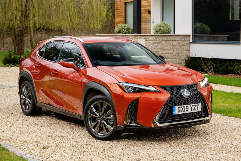 Lexus UX (2022) Practicality, Boot Space & Dimensions | Parkers