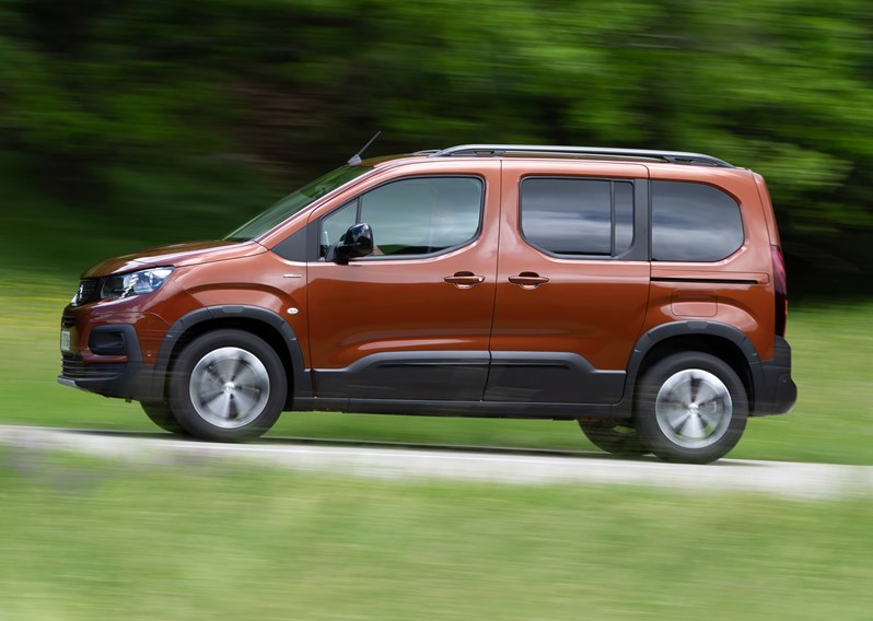 Peugeot Rifter (2021) Practicality, Boot Space & Dimensions | Parkers