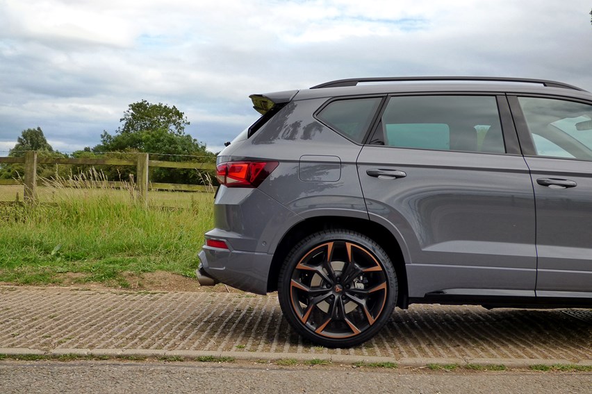 Cupra Ateca (2020) Practicality, Boot Space & Dimensions | Parkers
