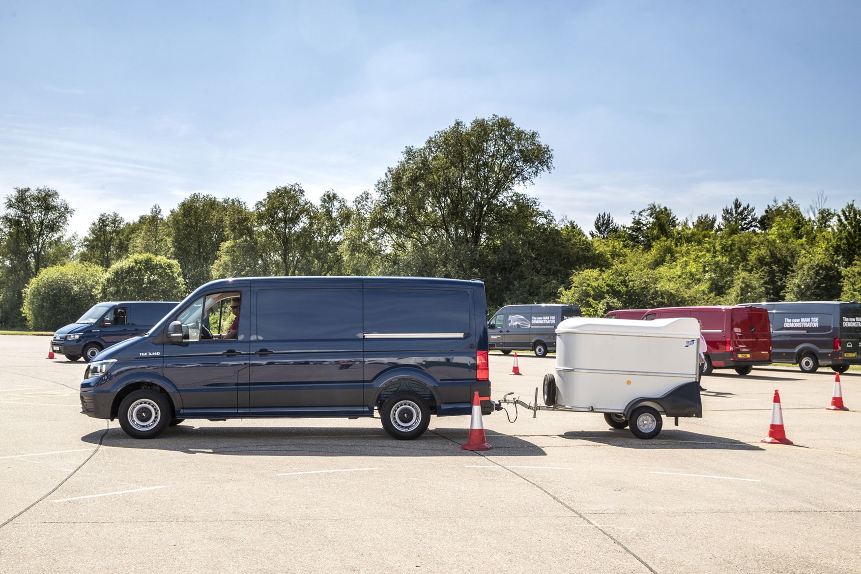 MAN TGE van review (2021) | Parkers