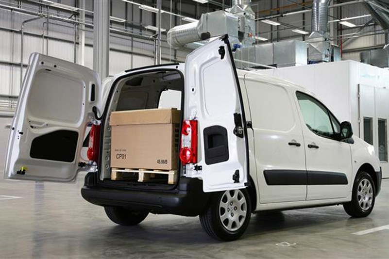 Peugeot Partner van review (2008-on) | Parkers