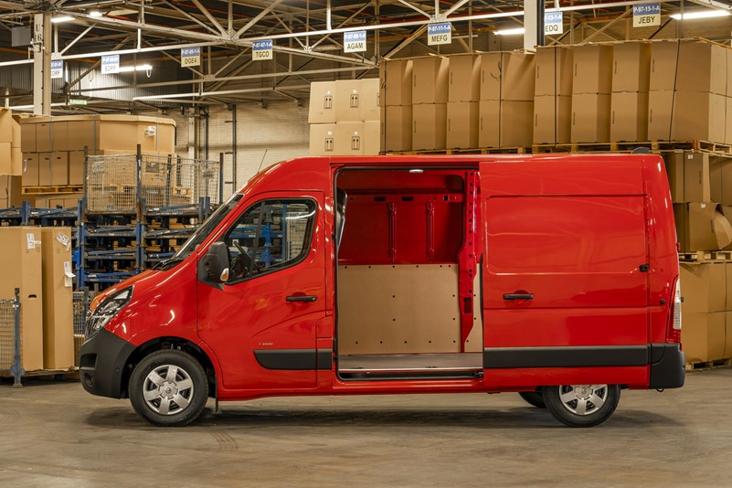 Vauxhall Movano review (2021) | Parkers