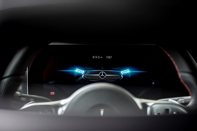 Mercedes-Benz A-Class (2021) Engines, Drive & Performance | Parkers