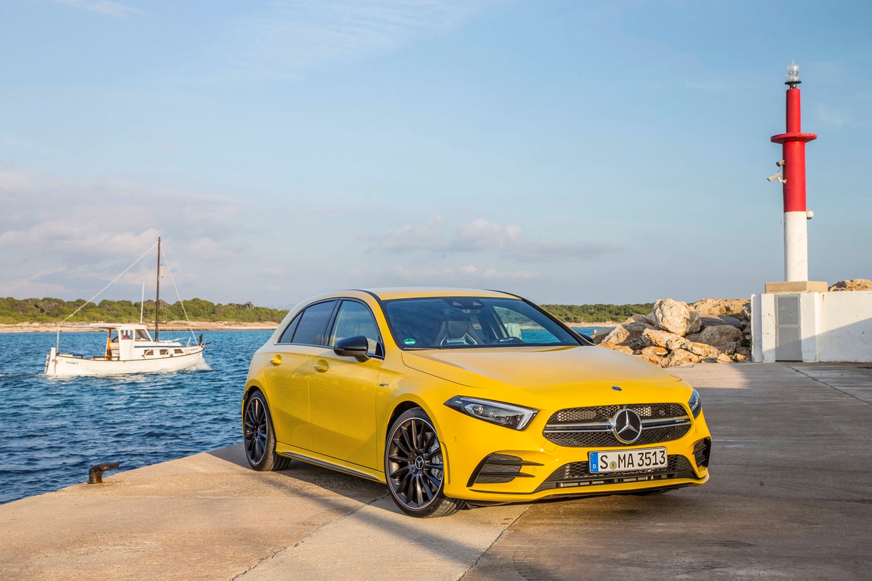Mercedes-Benz A-Class (2022) Practicality, Boot Space & Dimensions ...