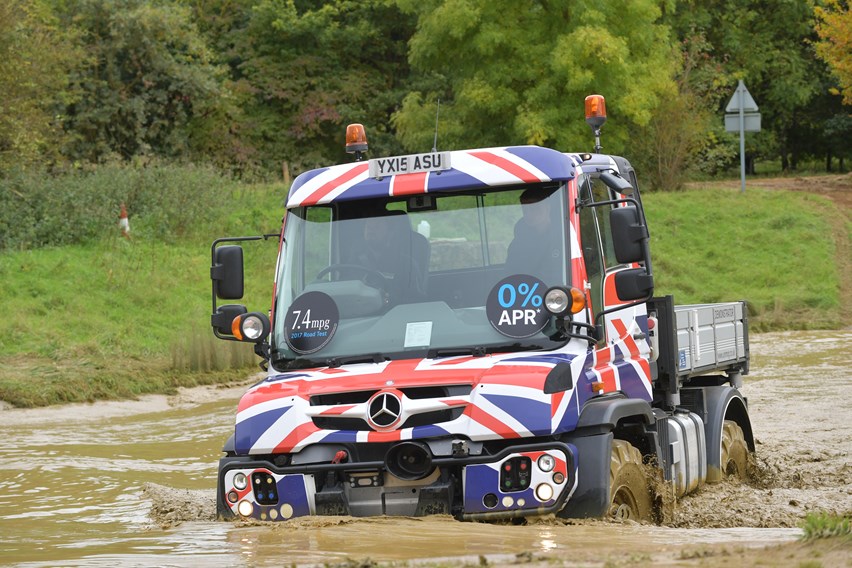 Mercedes-Benz Unimog: review, specs and details | Parkers
