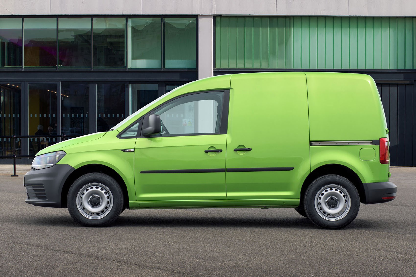 2018 VW Caddy Gets Safety And Equipment Upgrade On Sale Now Parkers