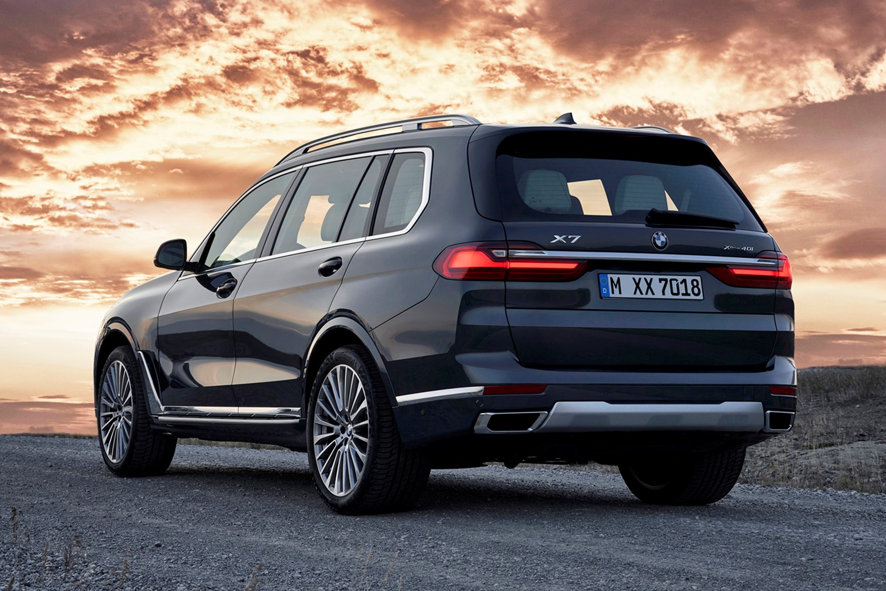 BMW X7 2020 Practicality Boot Space Dimensions Parkers