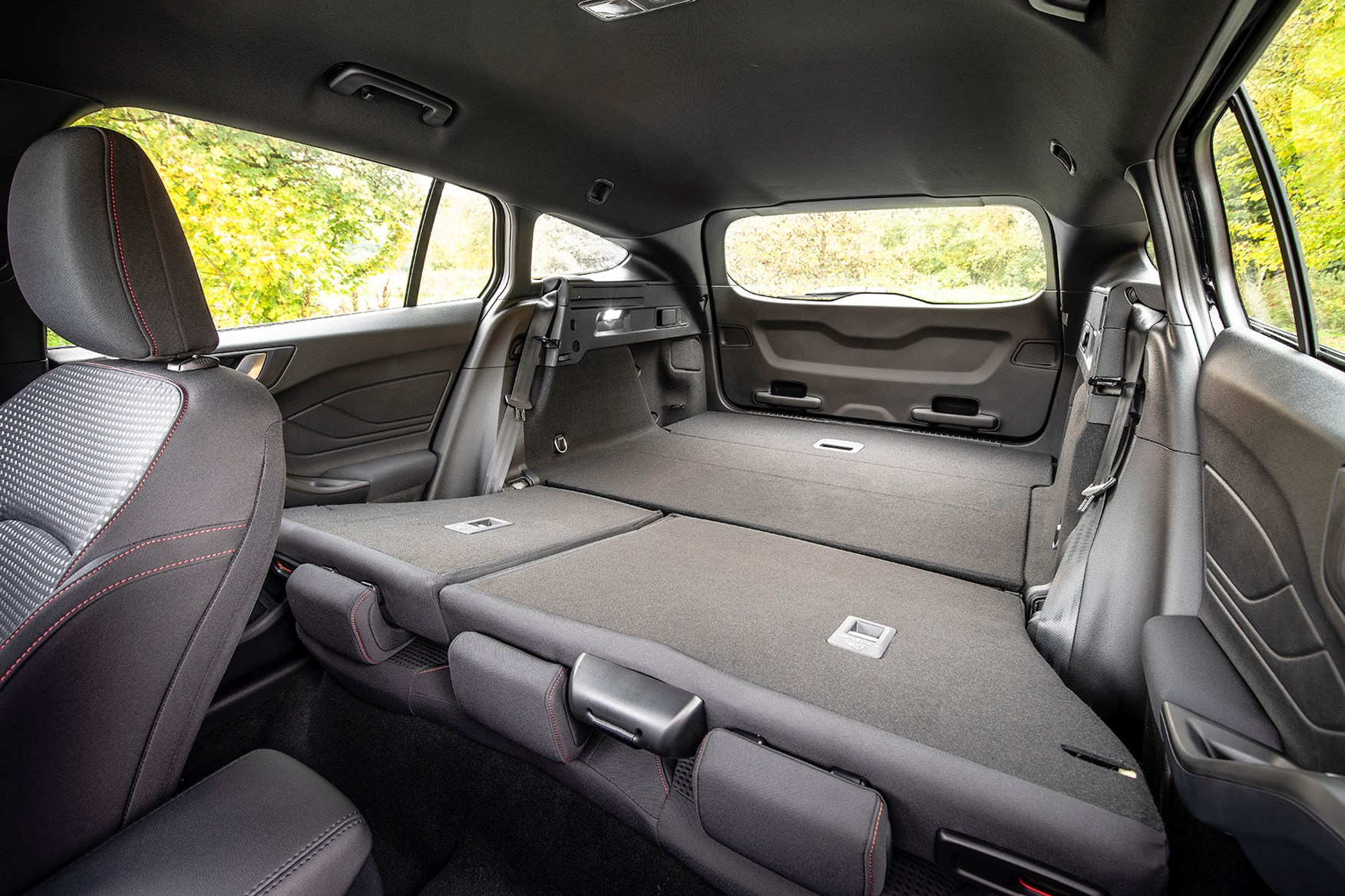 Ford Focus Estate Review (2021) | Parkers