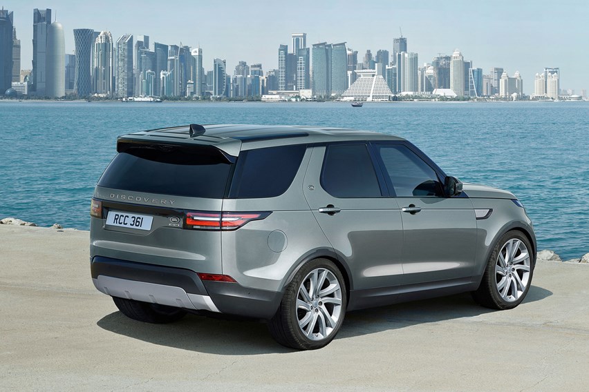 Land Rover Discovery Commercial 4x4 van review (2021) | Parkers