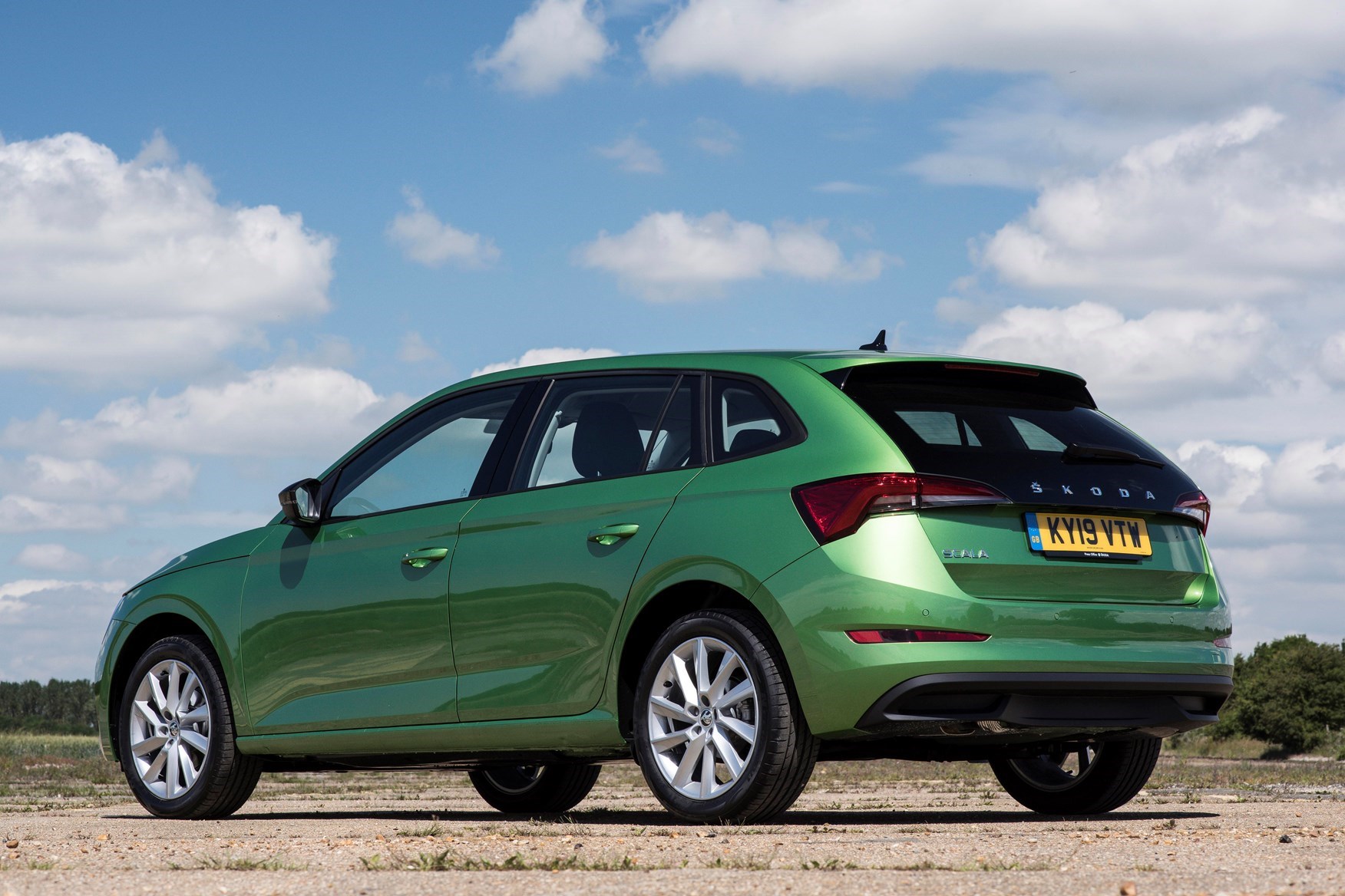 Skoda Scala (2020) Practicality, Boot Space & Dimensions | Parkers