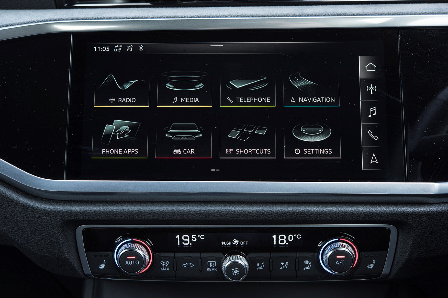 Audi Q3 Review (2020) | Parkers