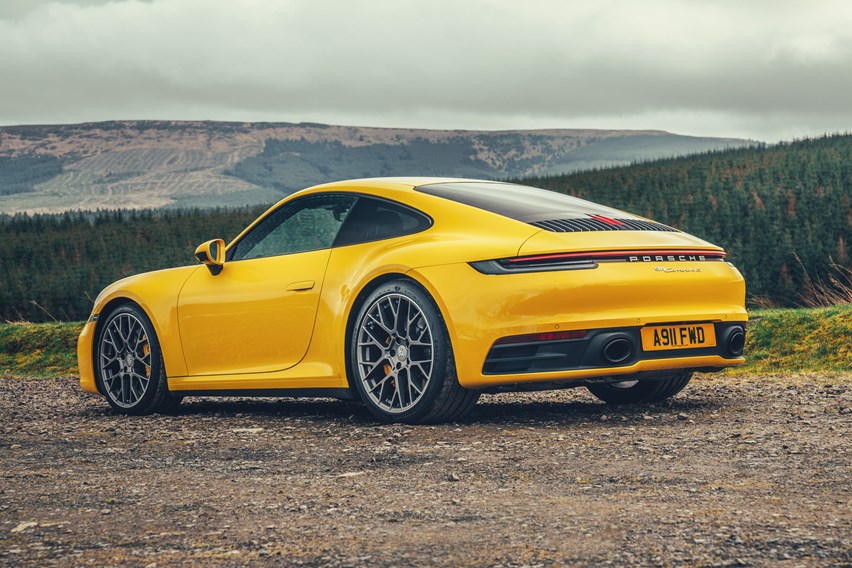 Porsche 911 (2021) Practicality, Boot Space & Dimensions | Parkers