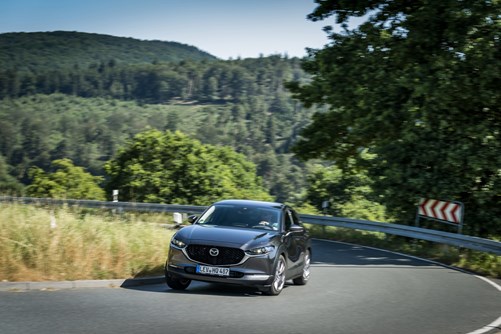 Mazda CX-30 Review (2021) | Parkers