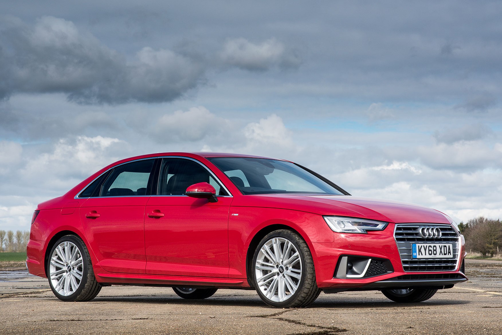 Video: BMW 3 Series vs Audi A4 and Mercedes-Benz C-Class | Parkers