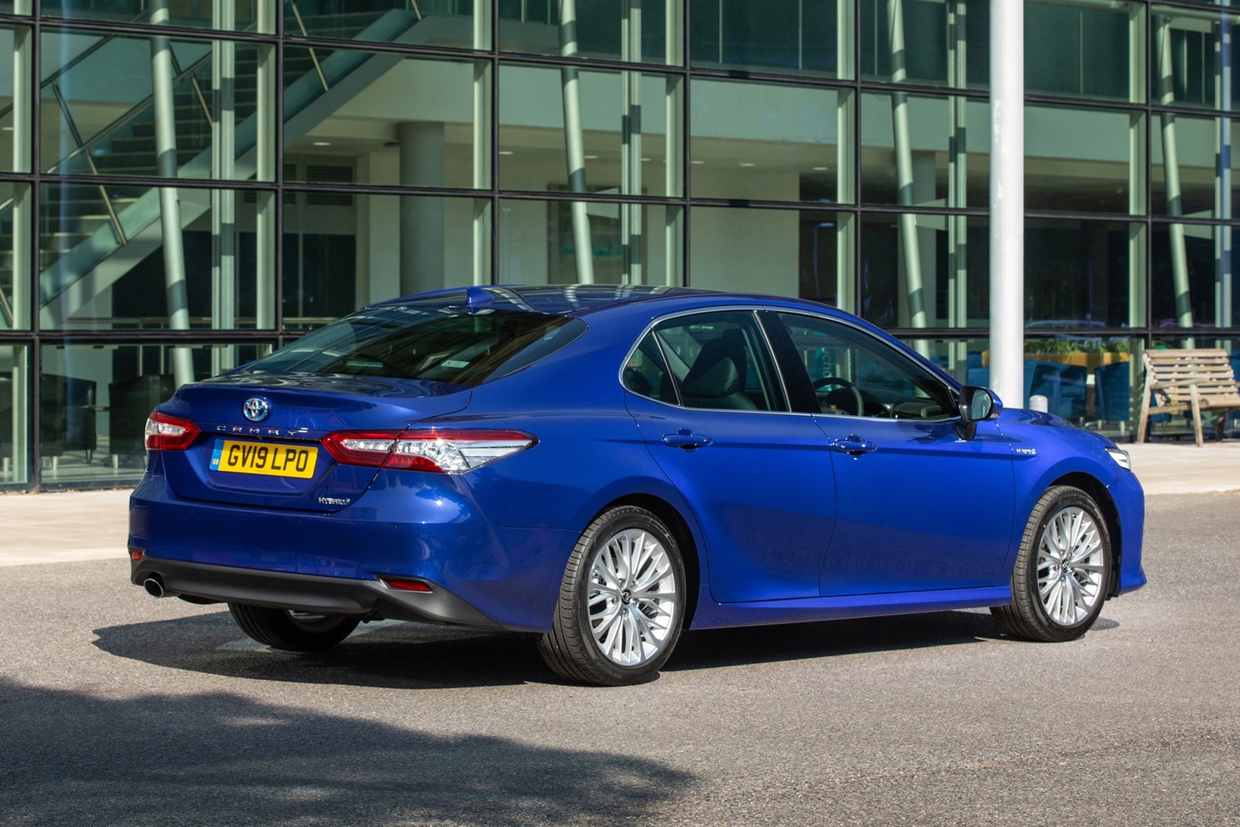 Toyota Camry (2021) Practicality, Boot Space & Dimensions | Parkers