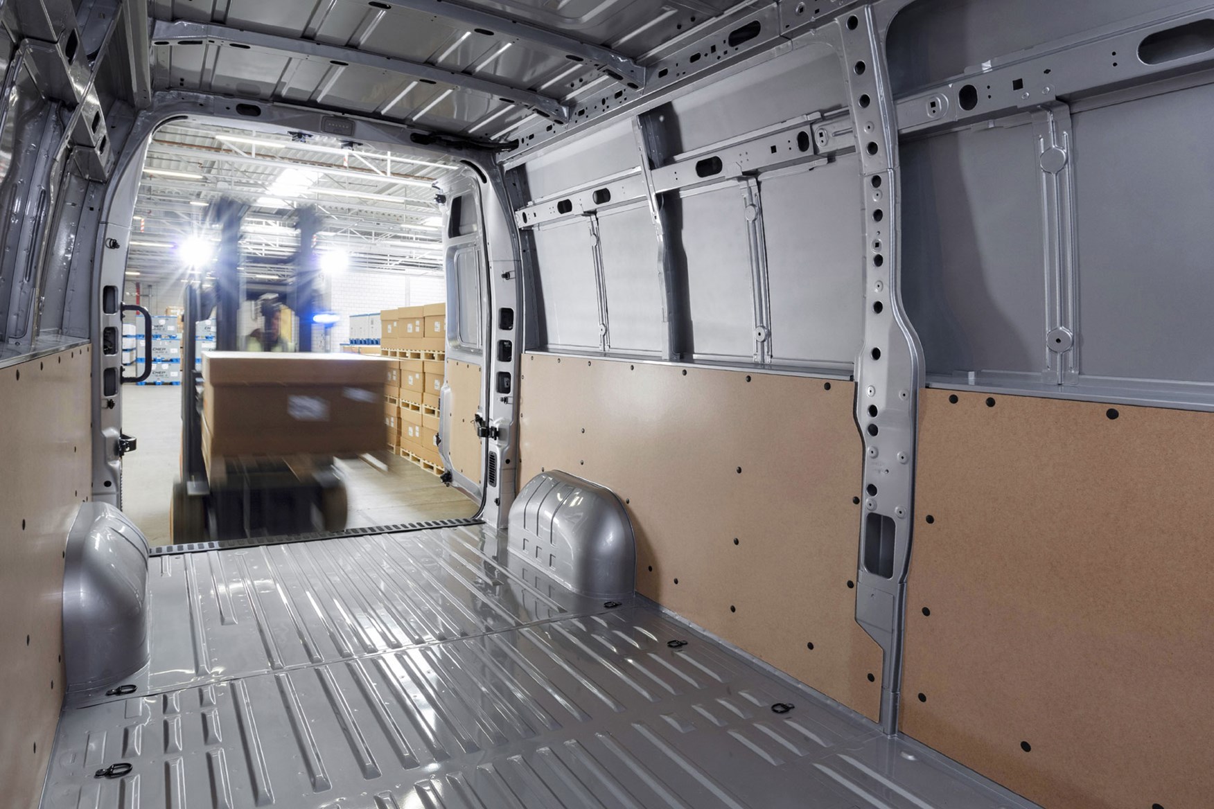 Vauxhall Movano 2019 engines and pricing revealed – plus new look and ...