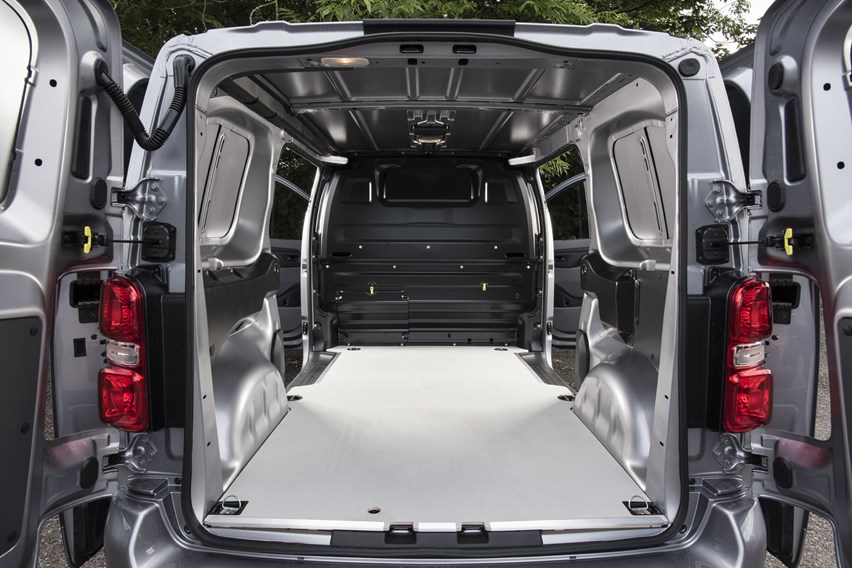 Vauxhall Vivaro van dimensions (2019-on), capacity, payload, volume ...
