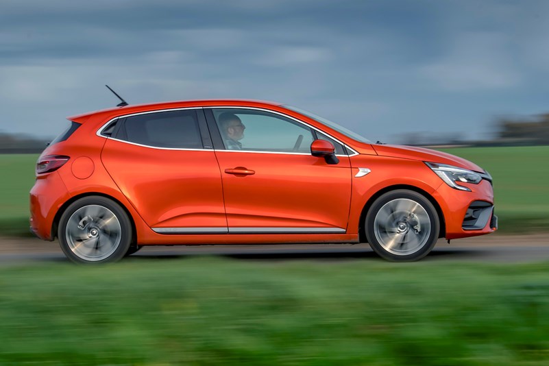 Renault Clio Review (2021) | Parkers