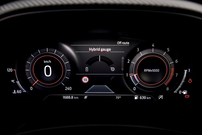 Ford Puma (2021) Interior Layout, Dashboard & Infotainment | Parkers