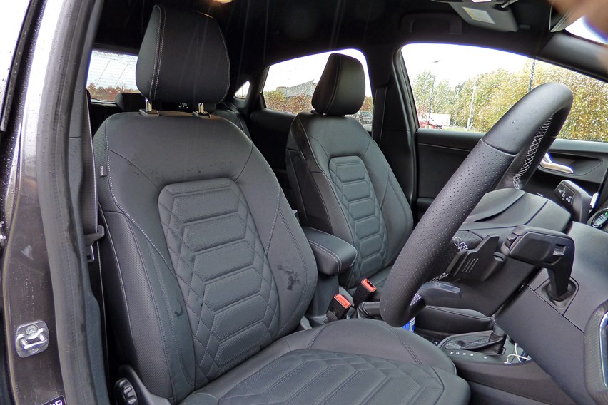 Ford Puma (2021) Practicality, Boot Space & Dimensions | Parkers