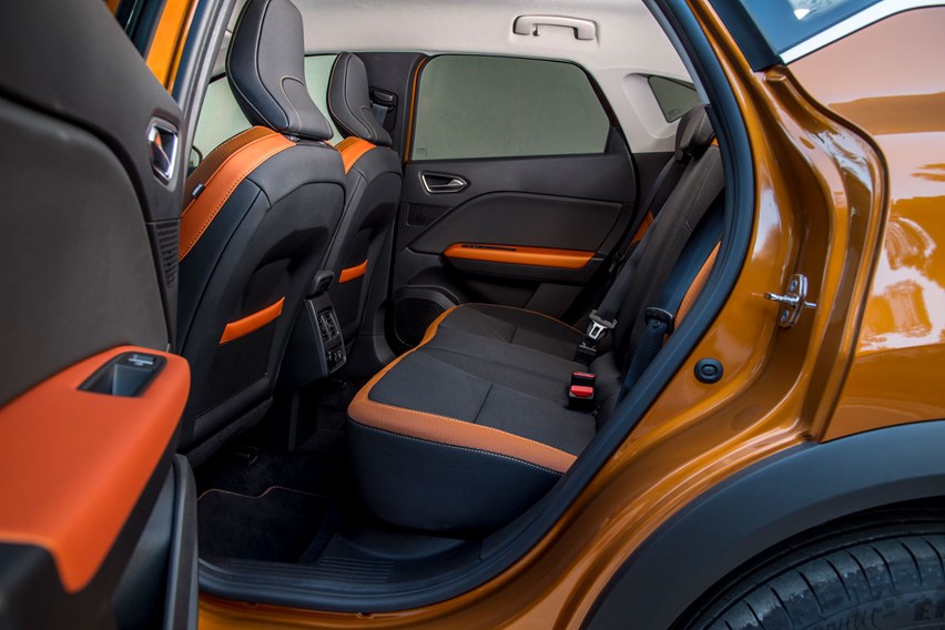 Renault Captur Review (2021) | Parkers