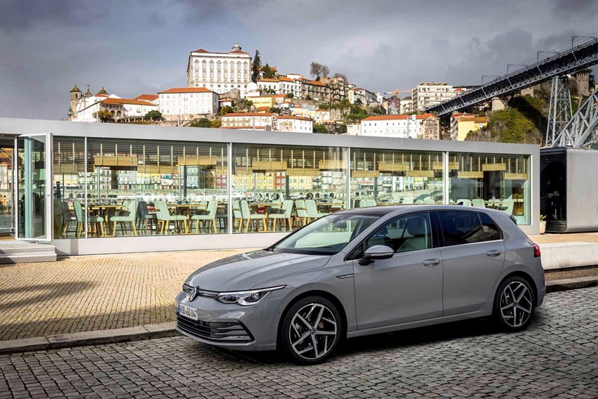 Volkswagen Golf (2021) Interior Layout, Dashboard & Infotainment | Parkers