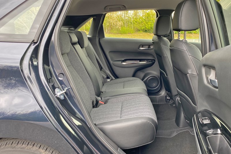 Honda Jazz (2022) Interior Layout, Dashboard & Infotainment | Parkers