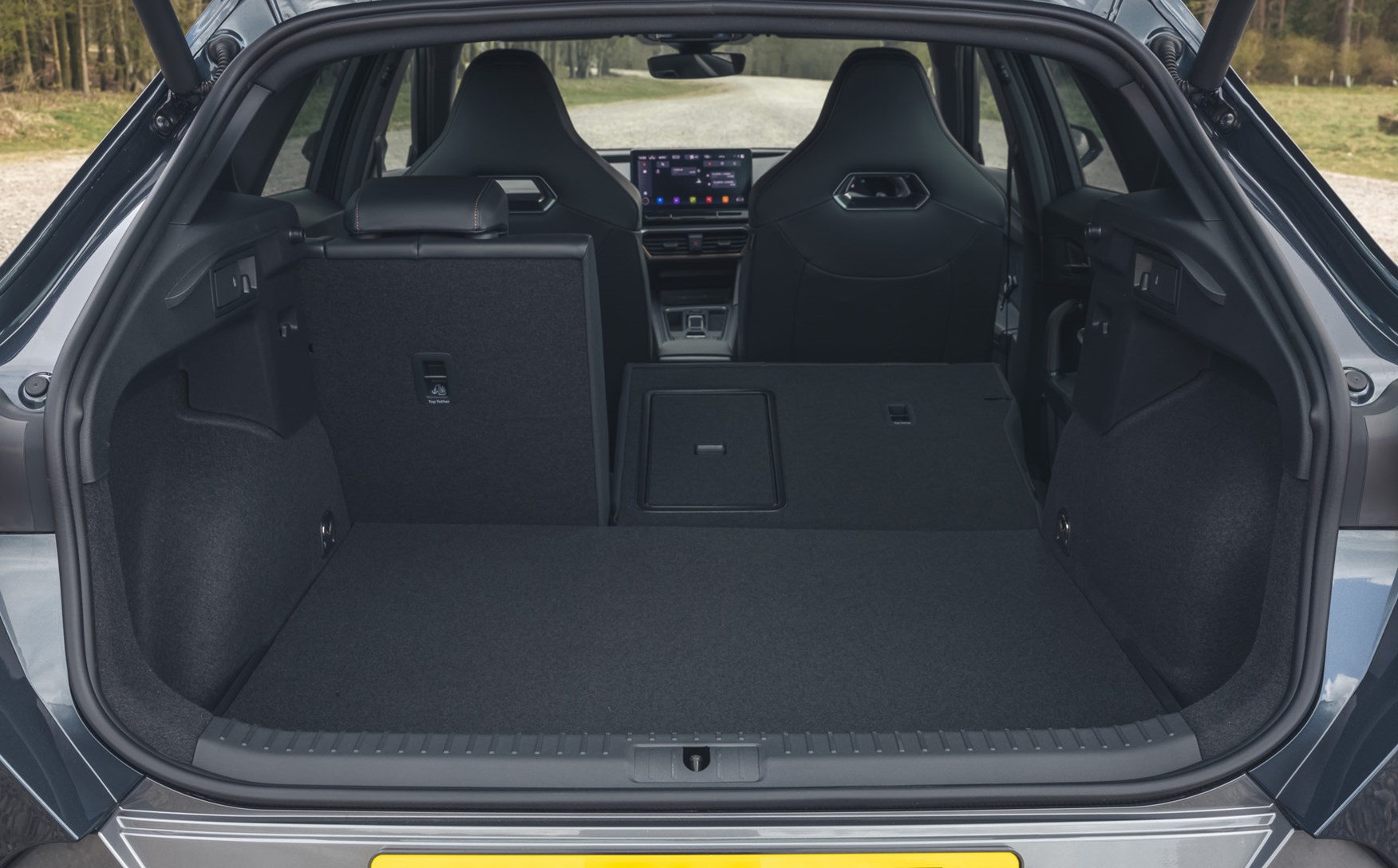 Cupra Formentor (2021) Practicality, Boot Space & Dimensions | Parkers