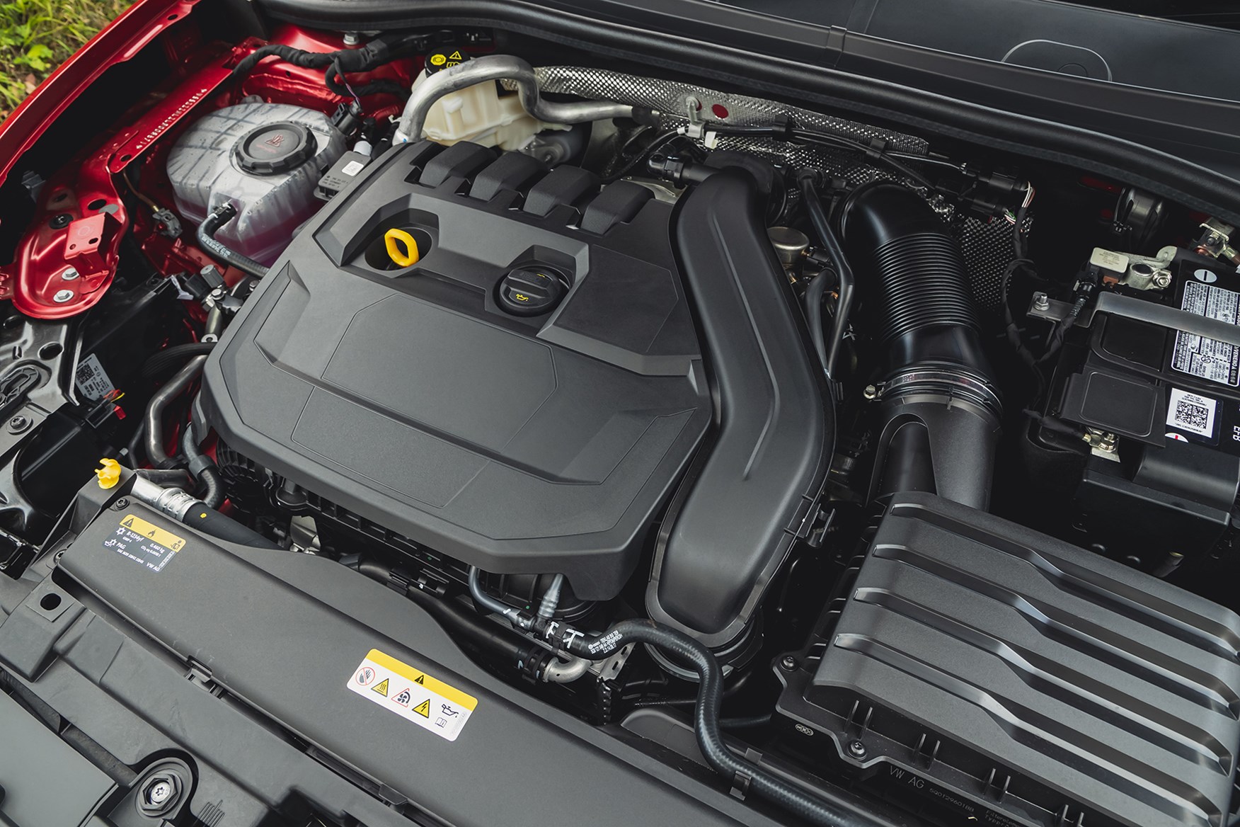 SEAT Leon Estate (2021) Interior, Dashboard & Infotainment | Parkers