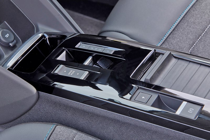 Citroën e-C4 Review (2021) | Parkers