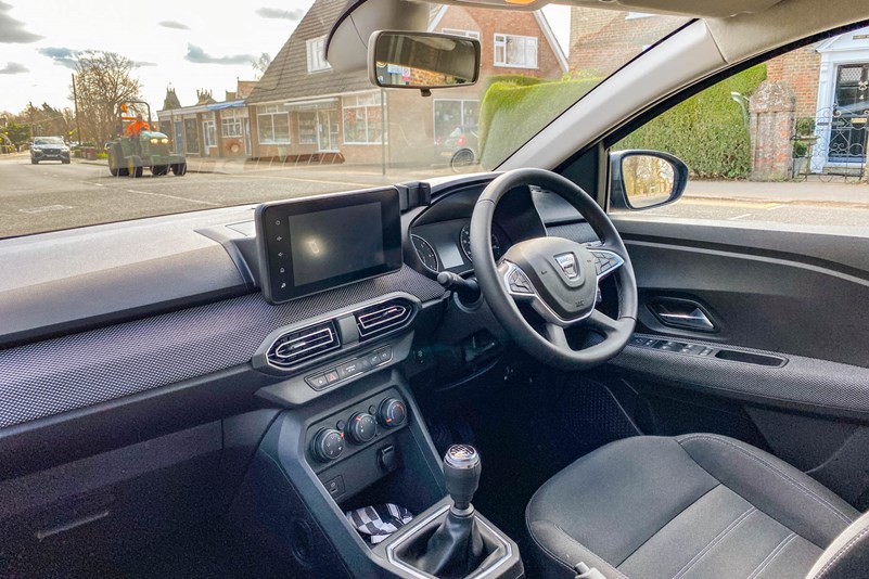 Dacia Sandero (2022) Interior Layout, Dashboard & Infotainment | Parkers