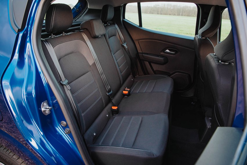 Dacia Sandero (2022) Interior Layout, Dashboard & Infotainment | Parkers