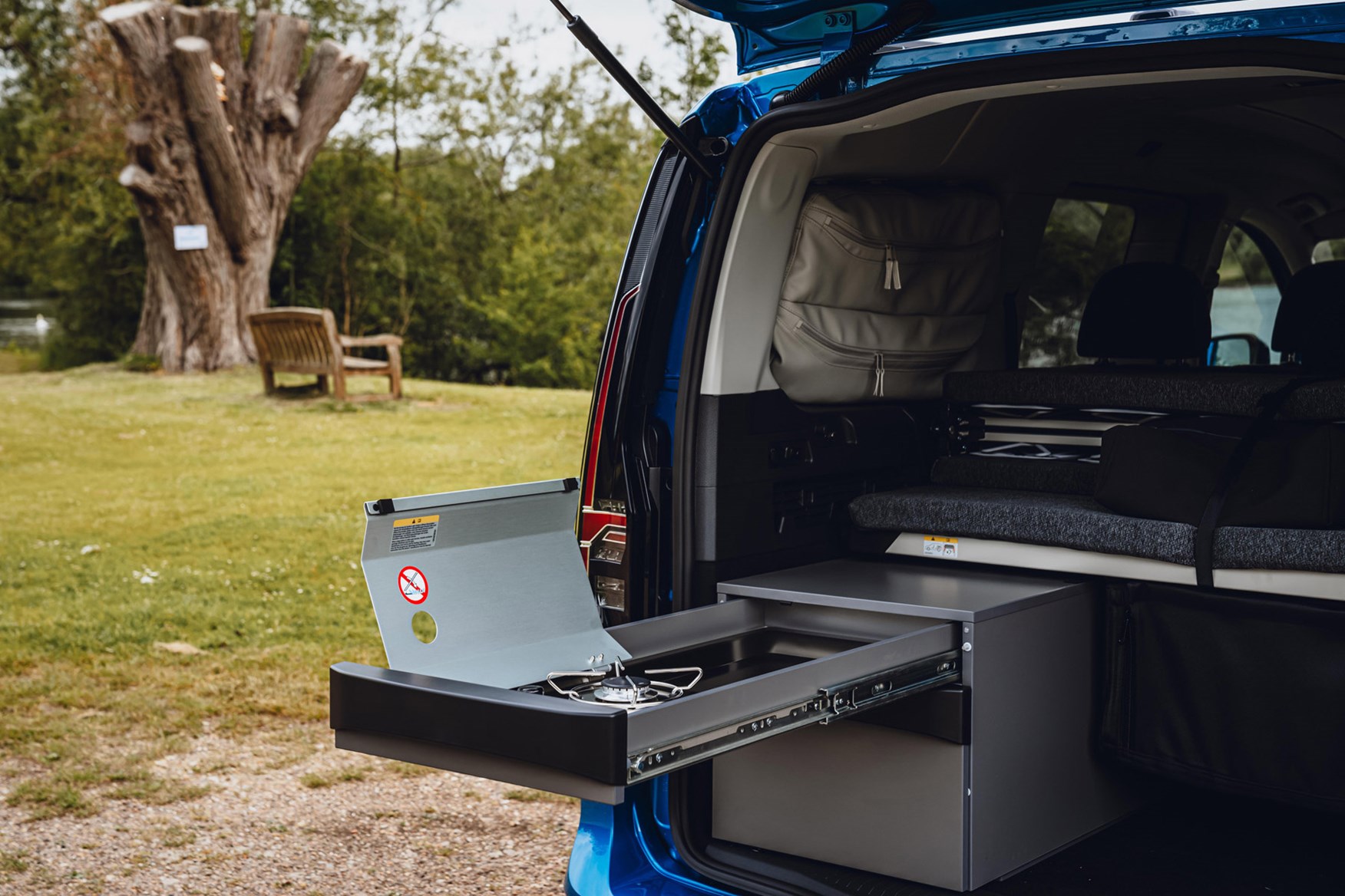 Volkswagen Caddy California Review (2021)