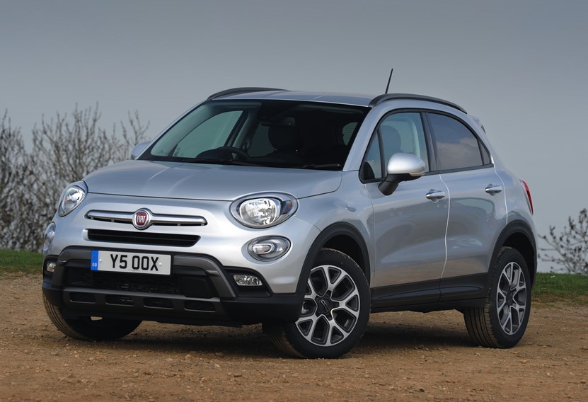 Fiat 500X (2022) boot space, practicality and safety | Parkers