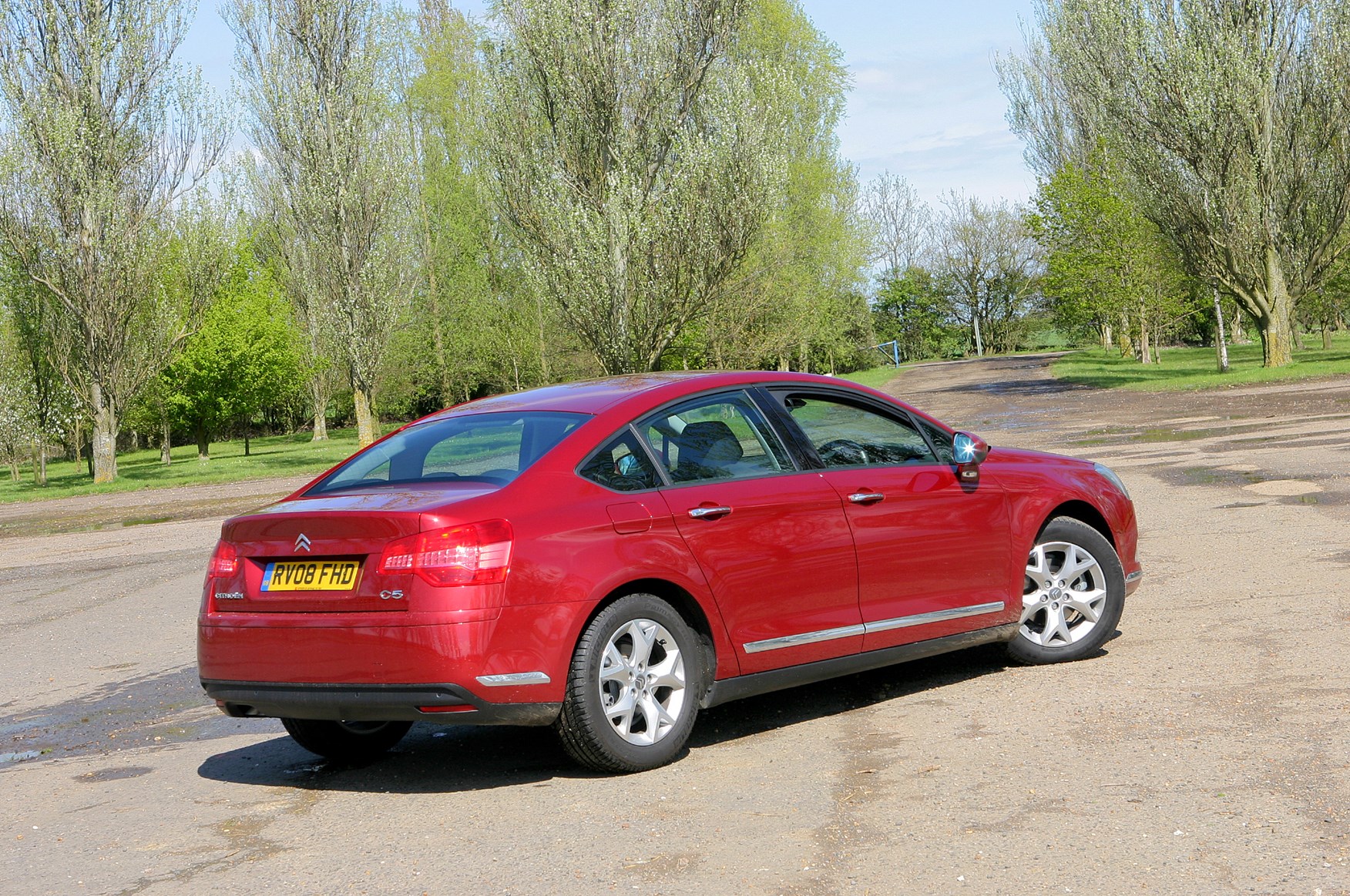 Used Citroën C5 Saloon (2008 - 2018) Review | Parkers