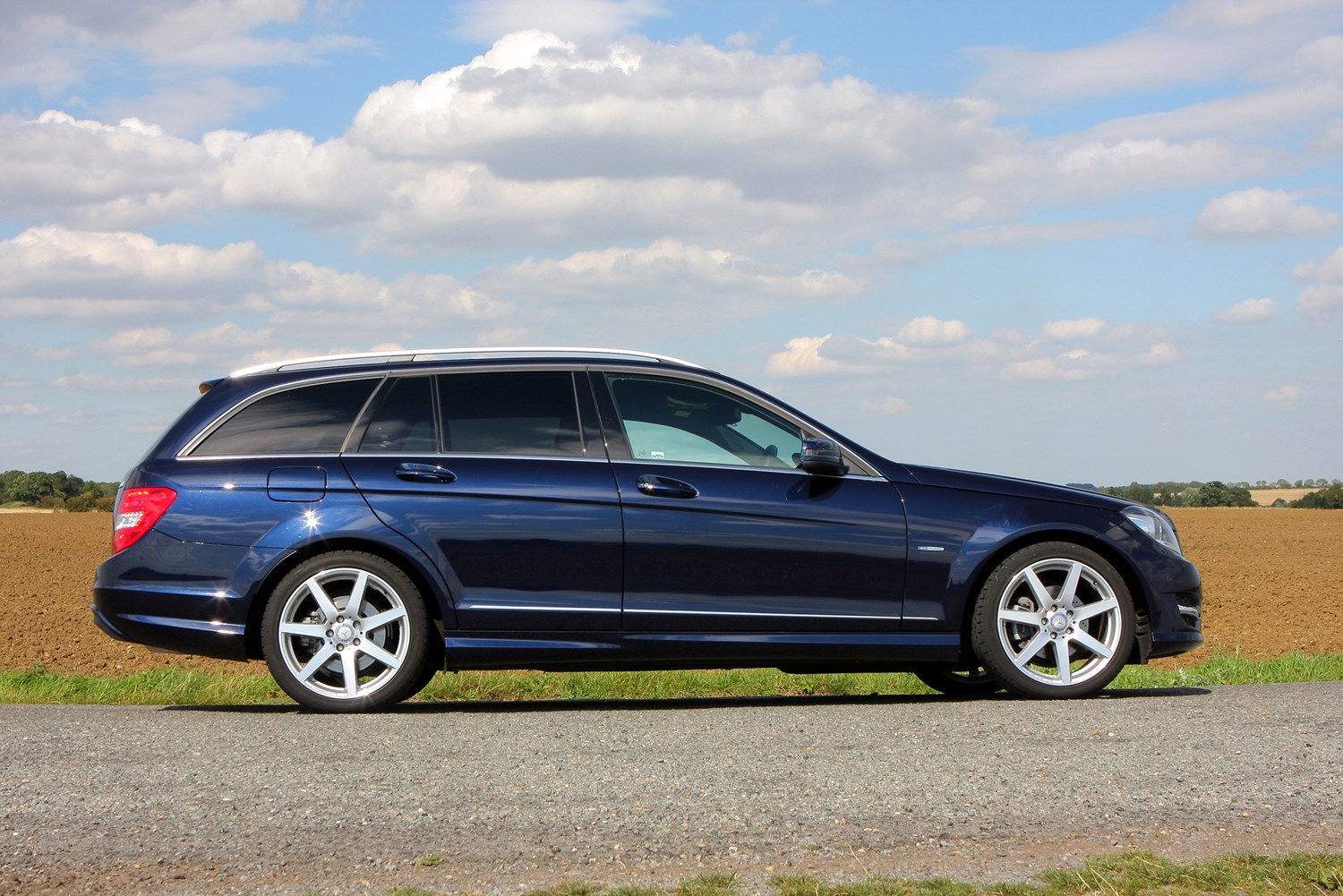 Used Mercedes-Benz C-Class Estate (2008 - 2014) Review | Parkers