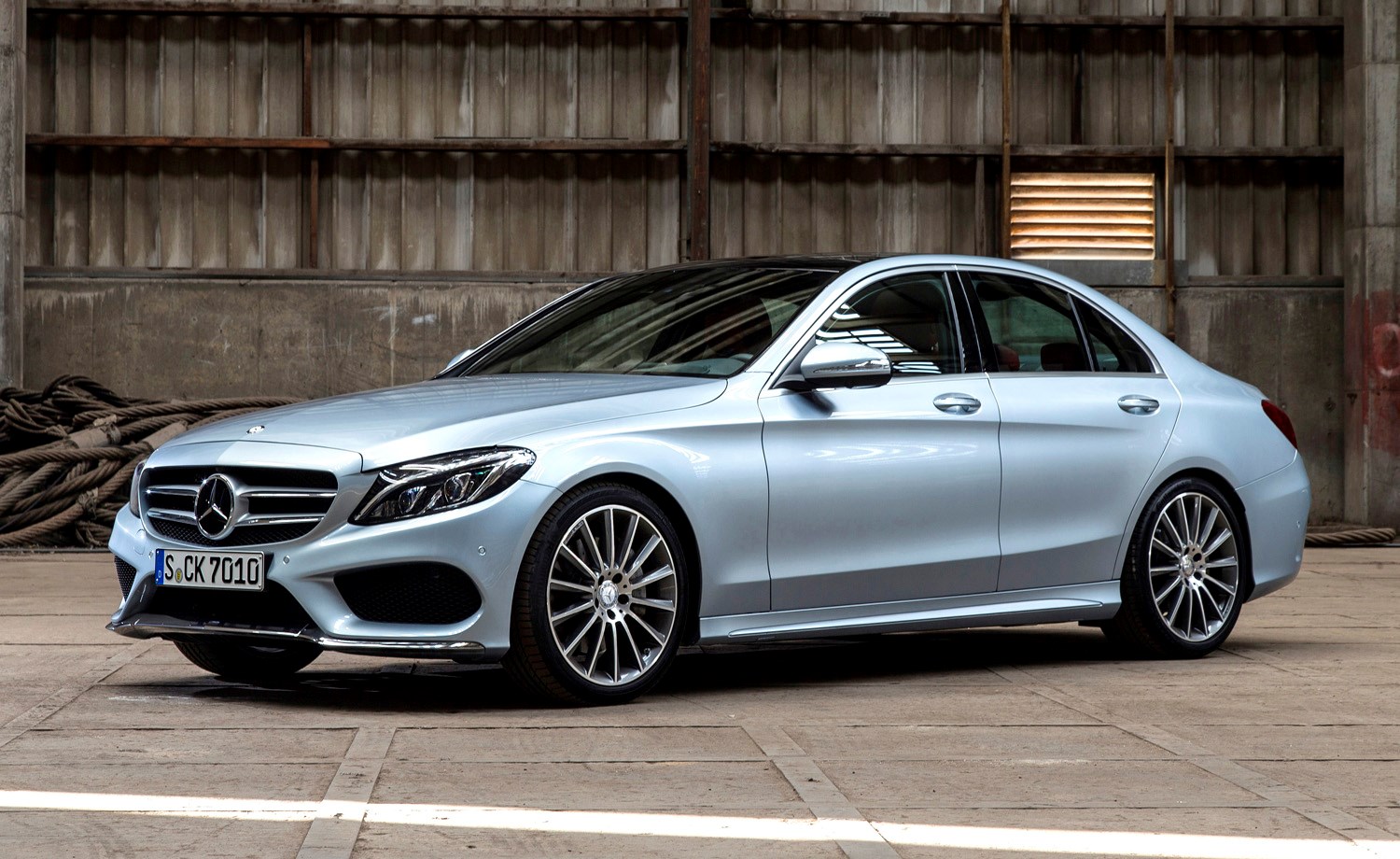 Used Mercedes-Benz C-Class Saloon (2014 - 2021) Review | Parkers