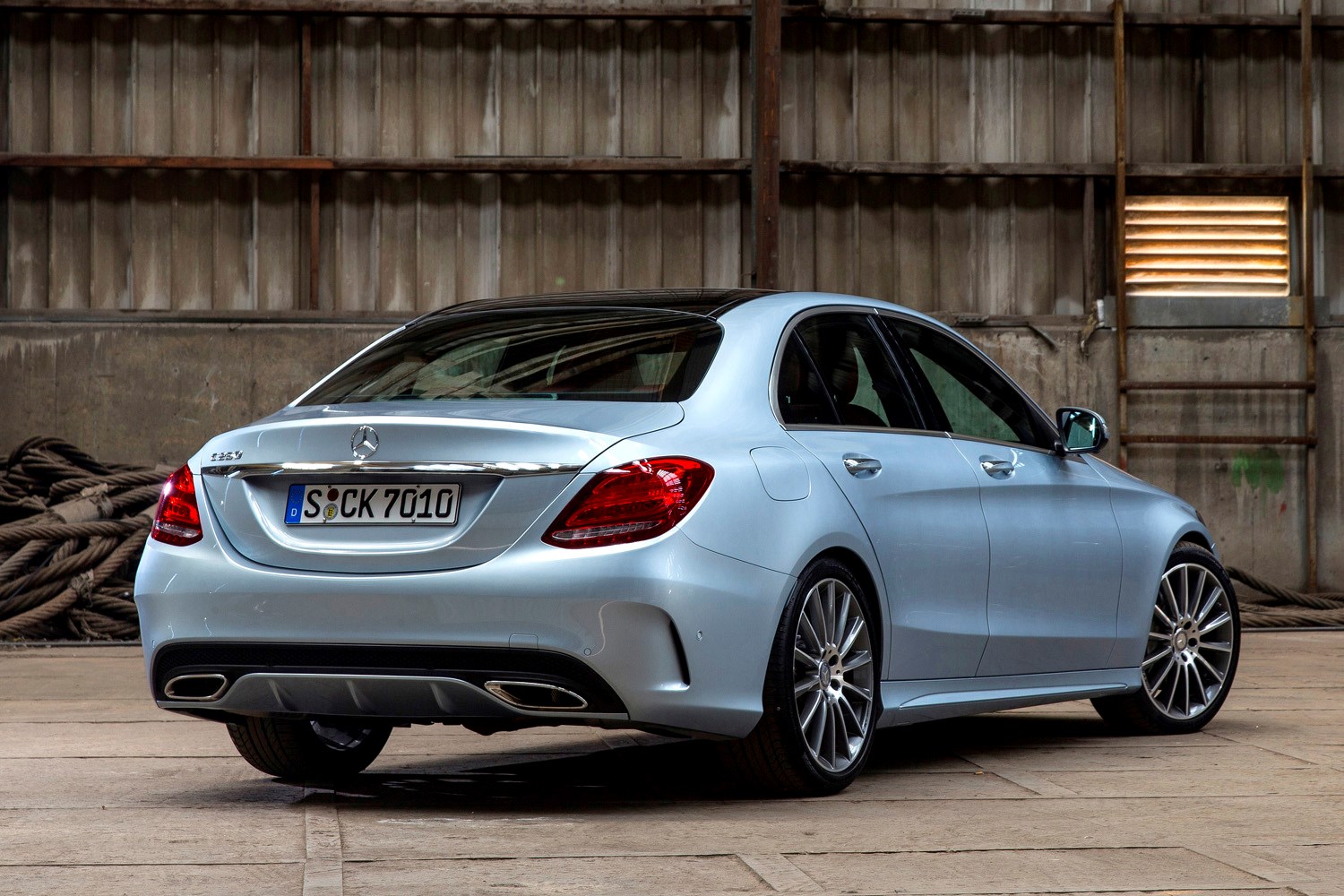 Used Mercedes-Benz C-Class Saloon (2014 - 2021) Review | Parkers