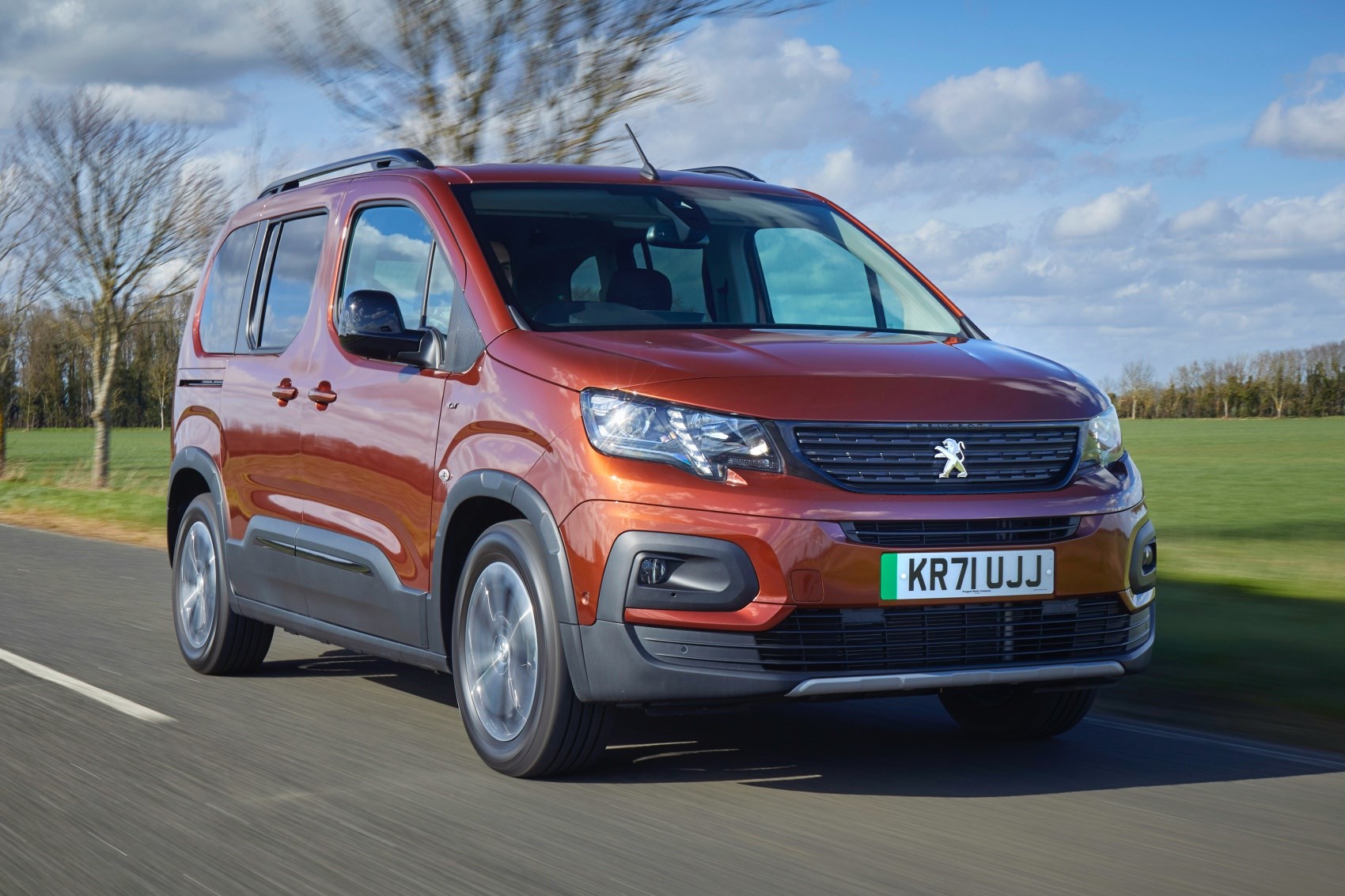 Peugeot e-Rifter Review (2022) | Parkers